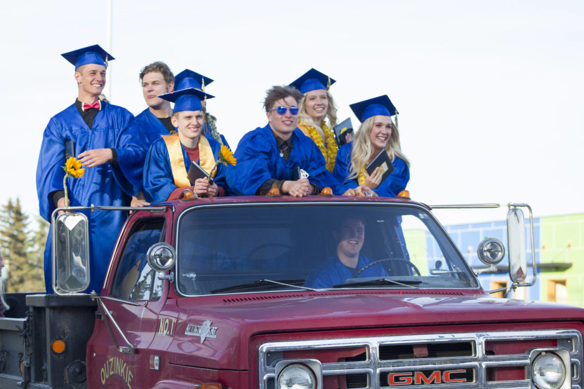 Homer High, Homer Flex High School graduate 91 seniors | Homer News