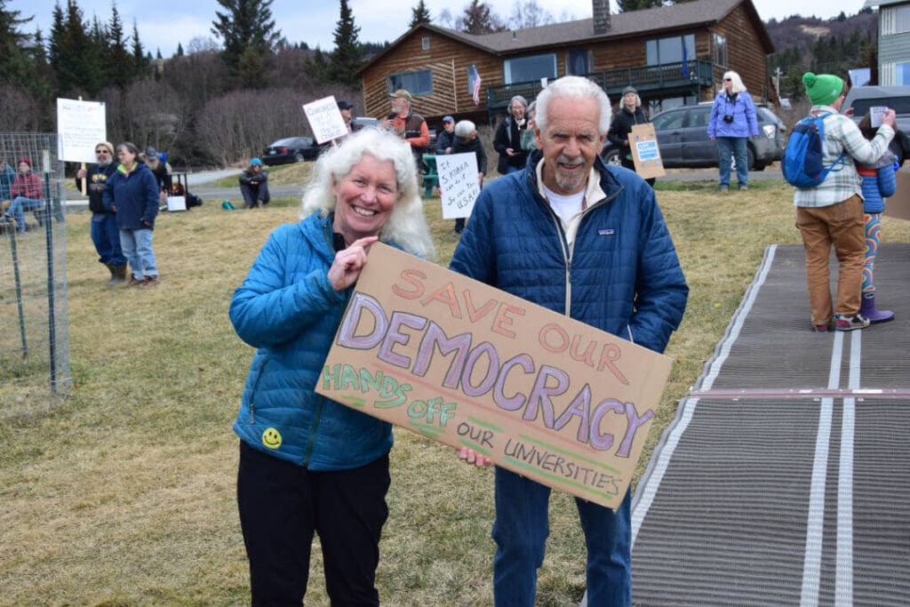Hundreds turn out in Homer, Soldotna to protest actions of Trump ...