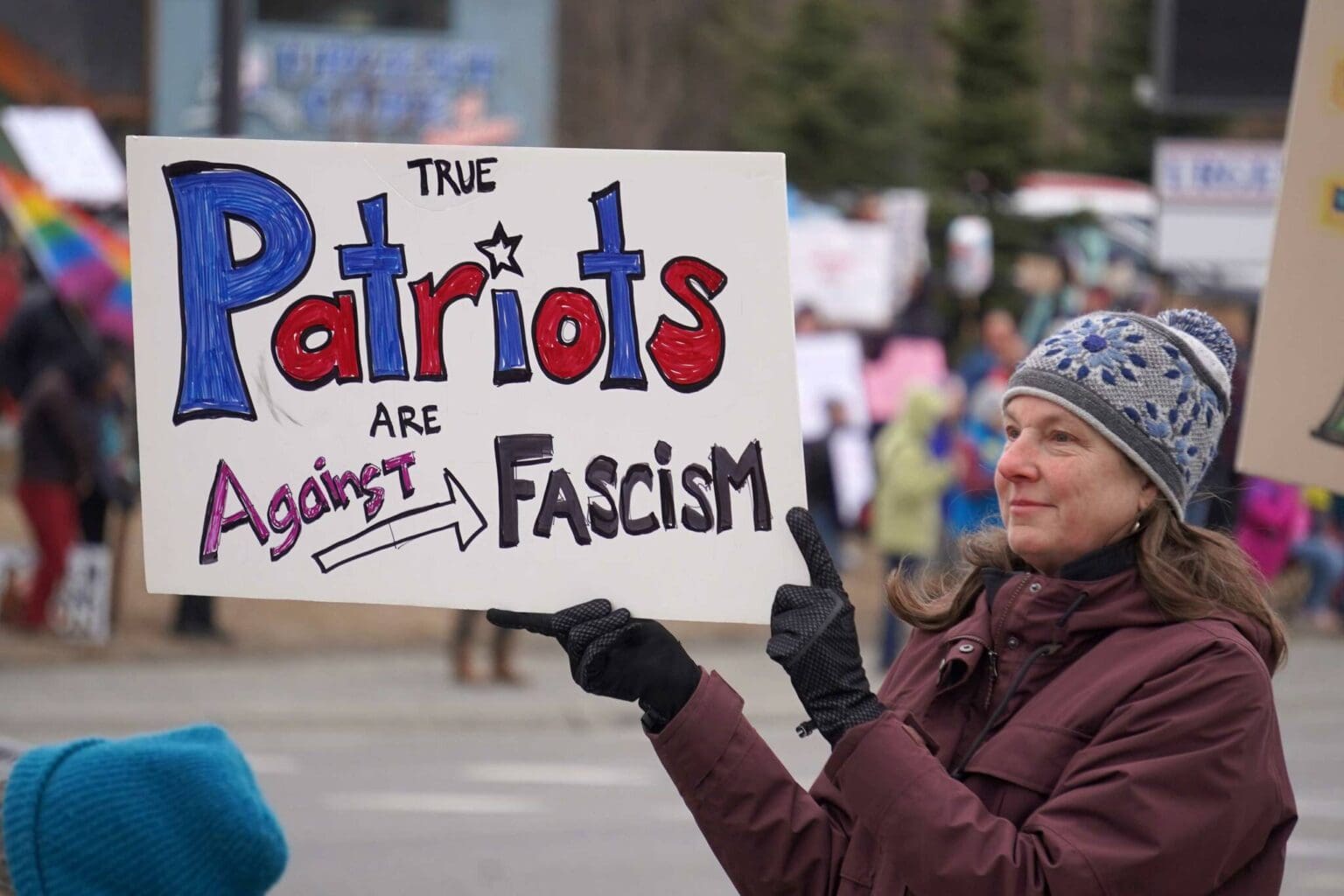 Hundreds turn out in Homer, Soldotna to protest actions of Trump ...