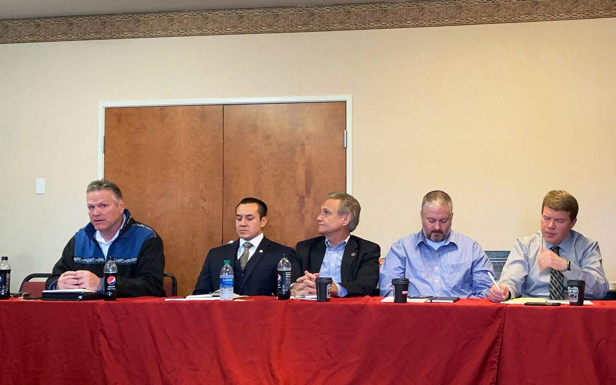 Dunleavy holds cabinet meeting in Soldotna | Homer News